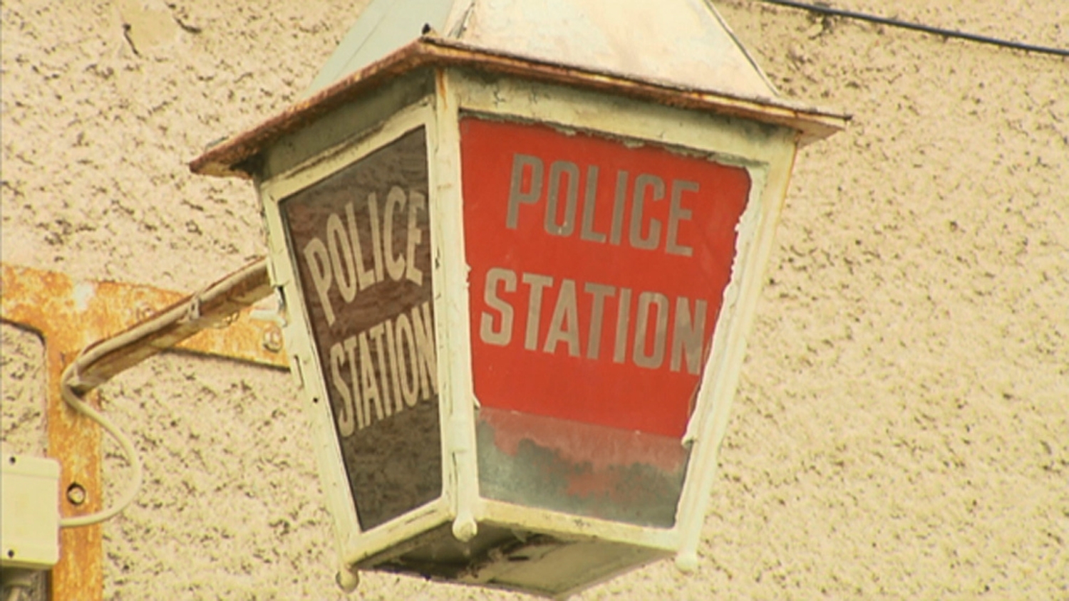 RTÉ Archives | Society | Kevin Street Garda Station