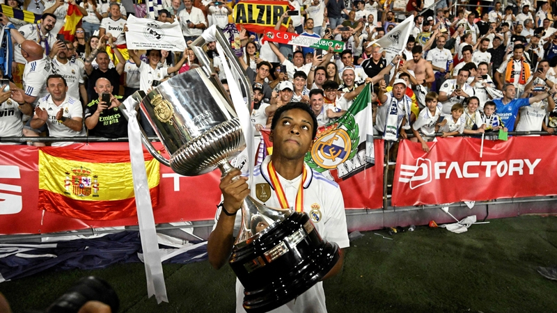 European round-up: Real Madrid win a 20th Copa del Rey