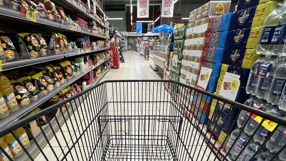 Nudge theory of food and drink | Today with Claire Byrne - RTÉ Radio 1