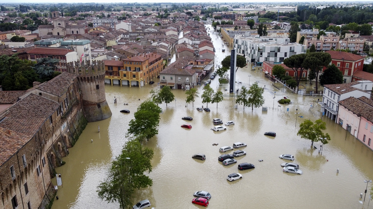 Death toll in Italian floods rises to 14 | Drivetime - RTÉ Radio 1