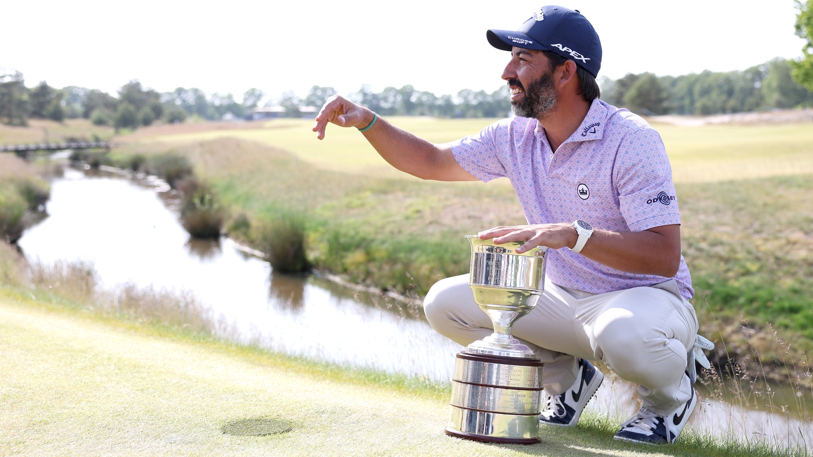 Larrazabal clinches KLM Open and eyes trophy-laden 40s