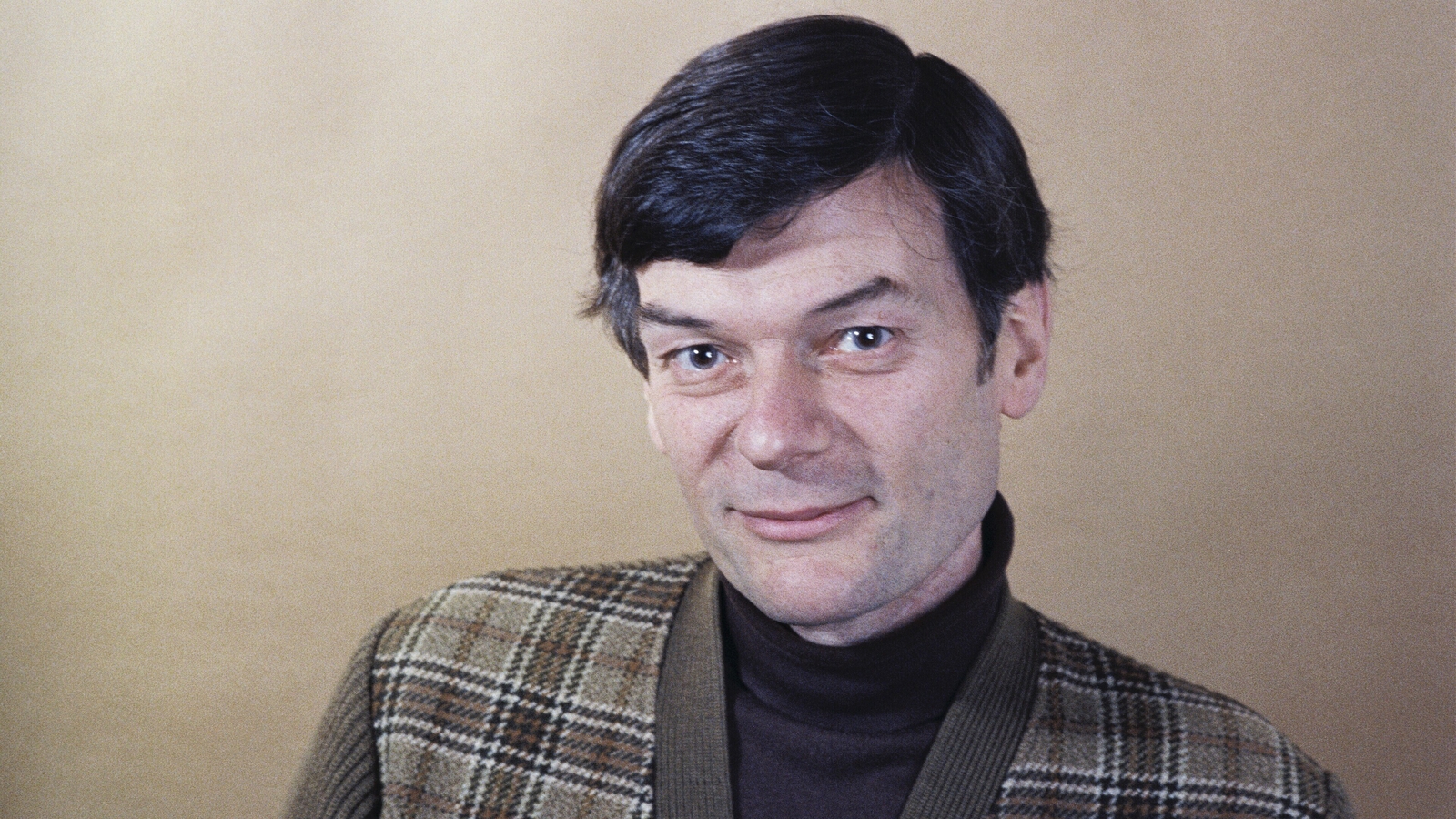 Journalist and broadcaster Michael Viney dies aged 90