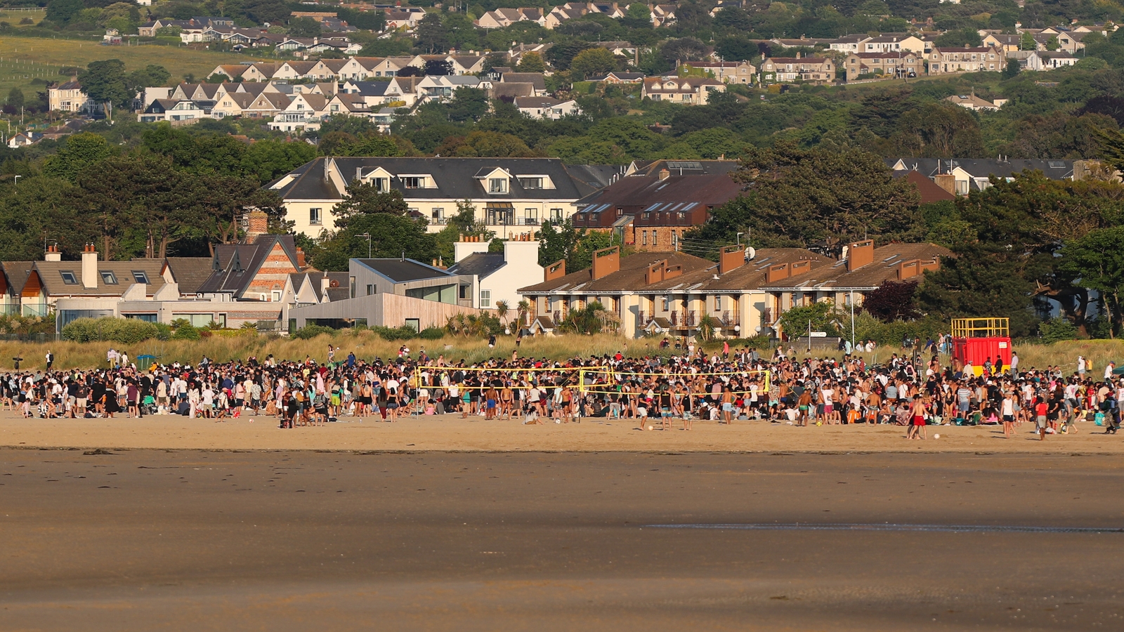 Large crowds and 'brawl' on Sutton beach investigated