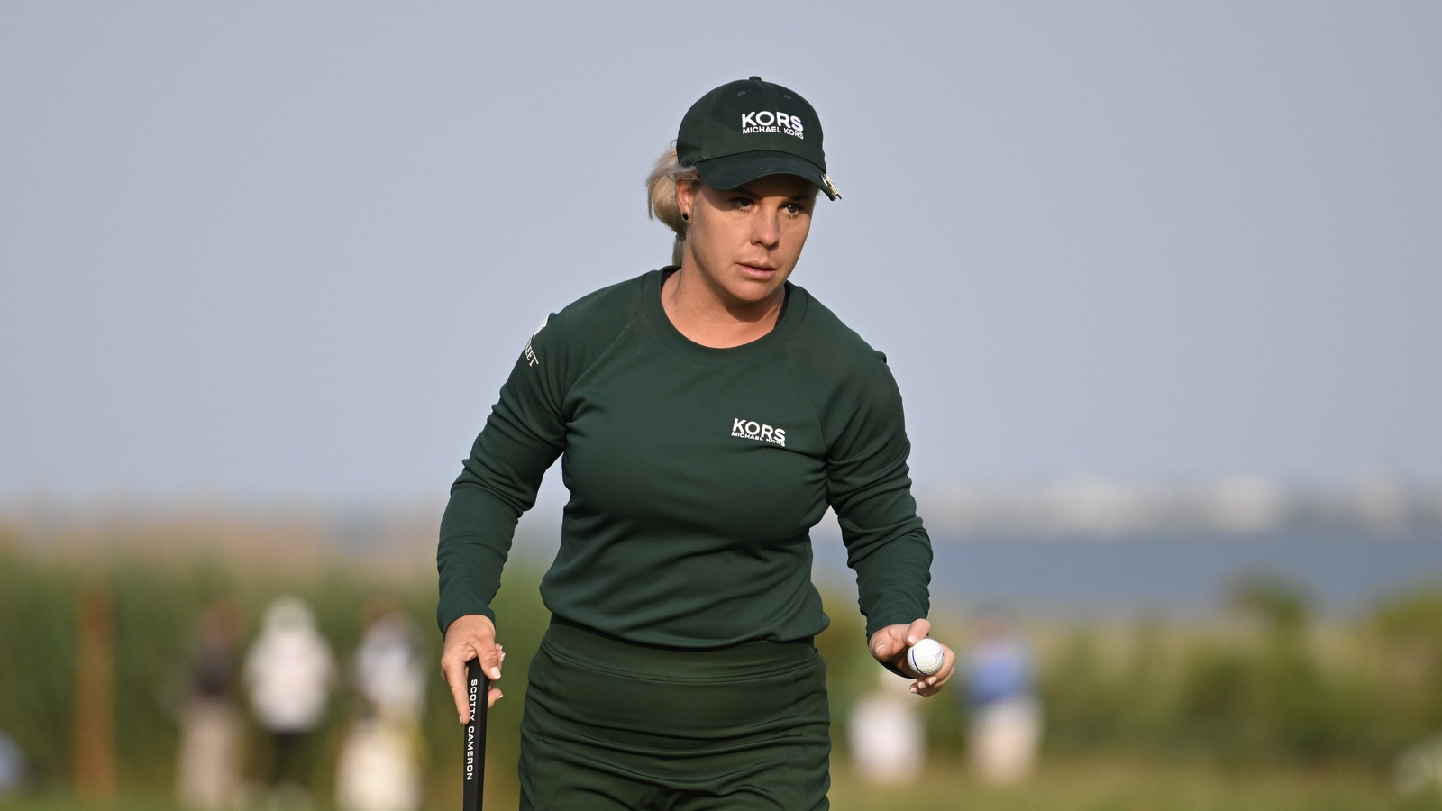 Holmqvist leads in NJ, Meadow faces battle to make cut