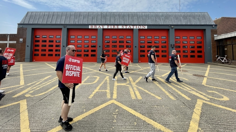 Retained firefighters threaten mass resignations