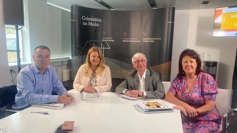 Coimisinéir um Fhorbairt na Meán le scríobh chuig RTÉ agus TG4