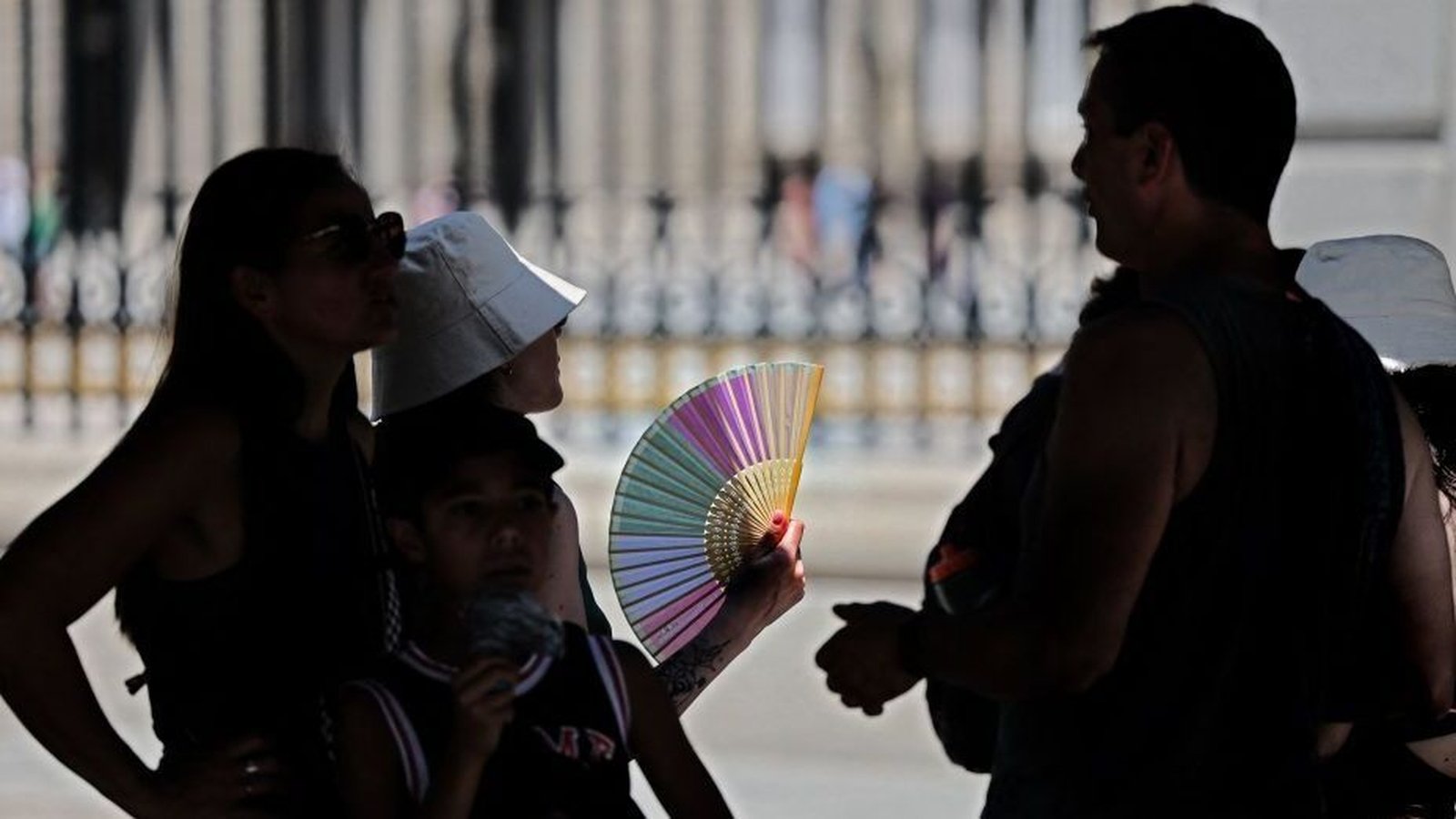 Up to 44C recorded in Spain's first summer heatwave