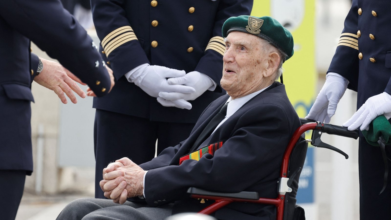 Last surviving French D-day veteran dies aged 100