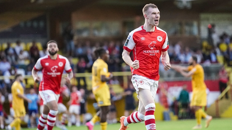 Doyle's late goal keeps Pat's in Conference League hunt