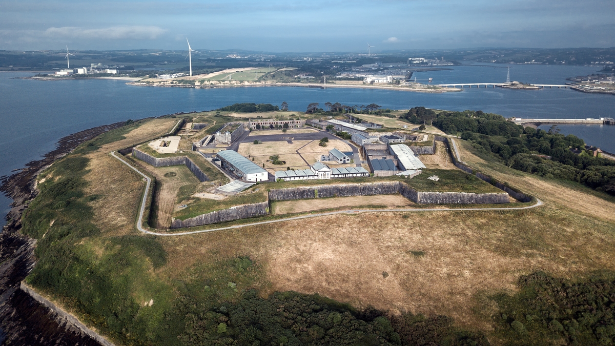 Spike Island | The Ryan Tubridy Show - RTÉ Radio 1