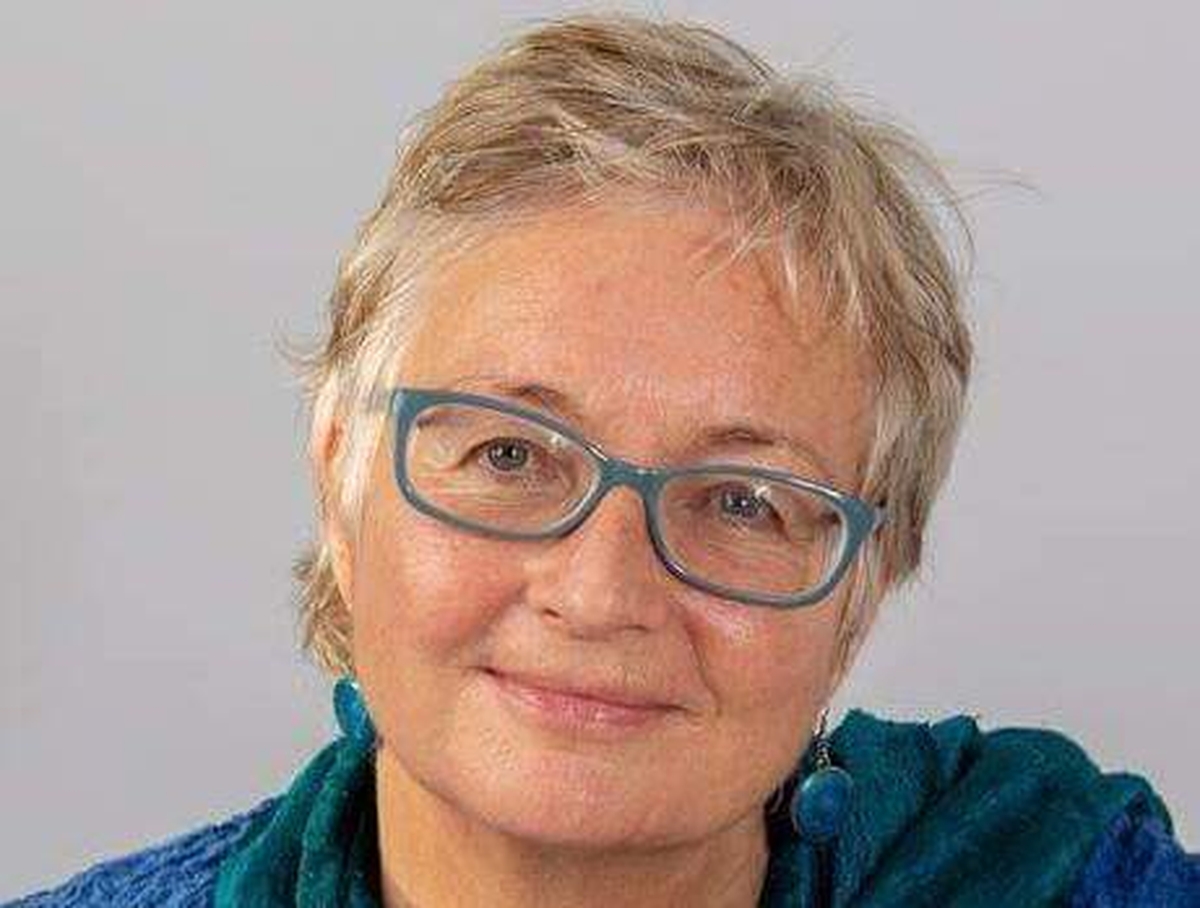 There’s Teddy Fossett Now, a poem by Lani O’Hanlon | Sunday Miscellany ...