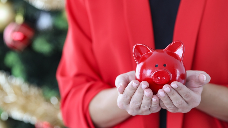 7 ways to start saving for Christmas now