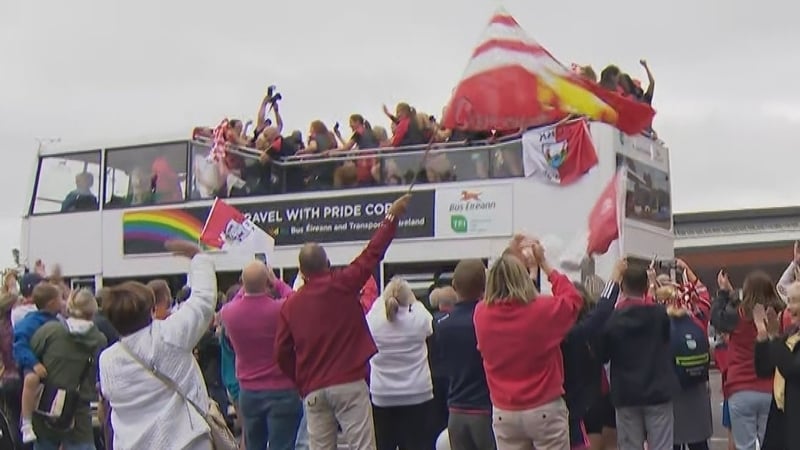 Fans welcome home Cork's All-Ireland camogie winners