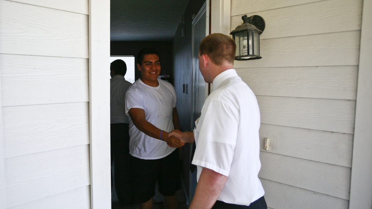 Do Mormons still knock on doors? | Liveline - RTÉ Radio 1