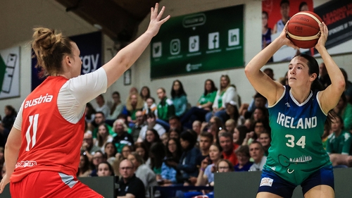 Ireland rally late on to overcome Austria