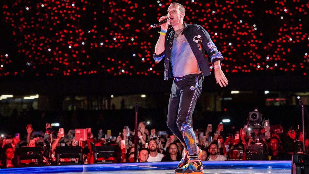 Introducing.....Coldplay! | Today with Claire Byrne - RTÉ Radio 1