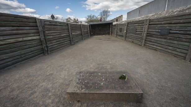 Ex-SS guard charged for complicity in Nazi killings