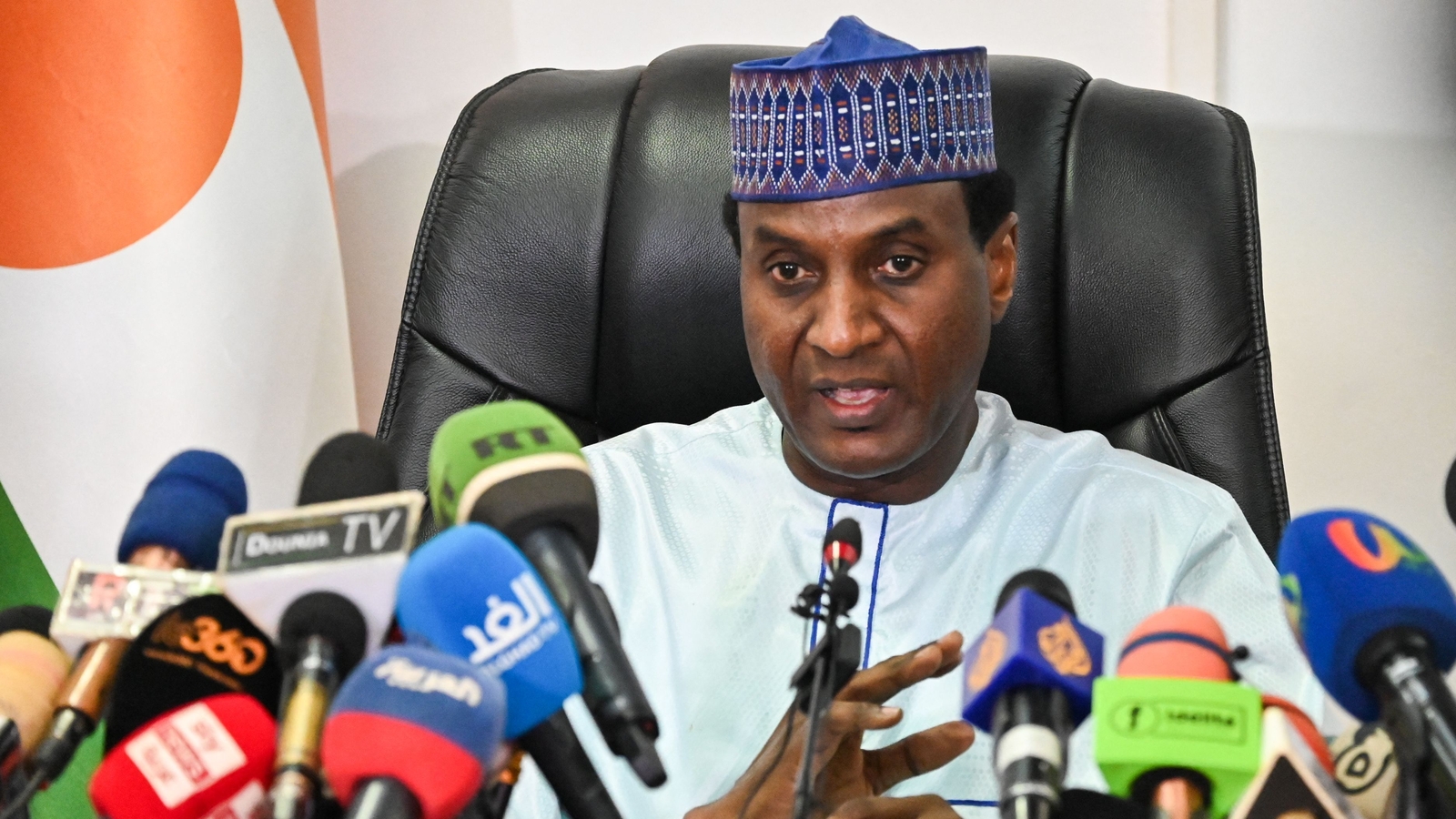 New Niger head hoping for ECOWAS deal 'in coming days'