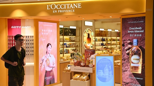 L'Occitane chairman Geiger offers scrip alternative