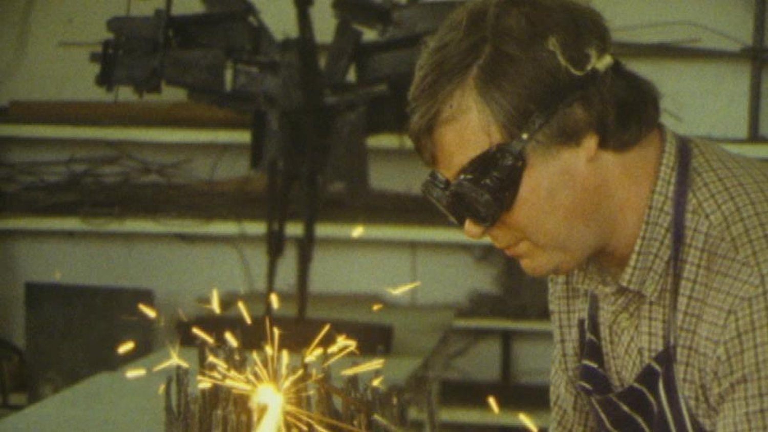 RTÉ Archives | Arts and Culture | John Behan Sculptor