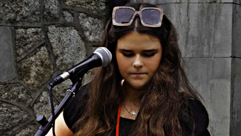 Behind the music - Taylor D