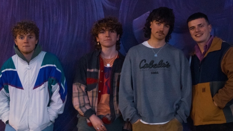 Behind the music - Telebox