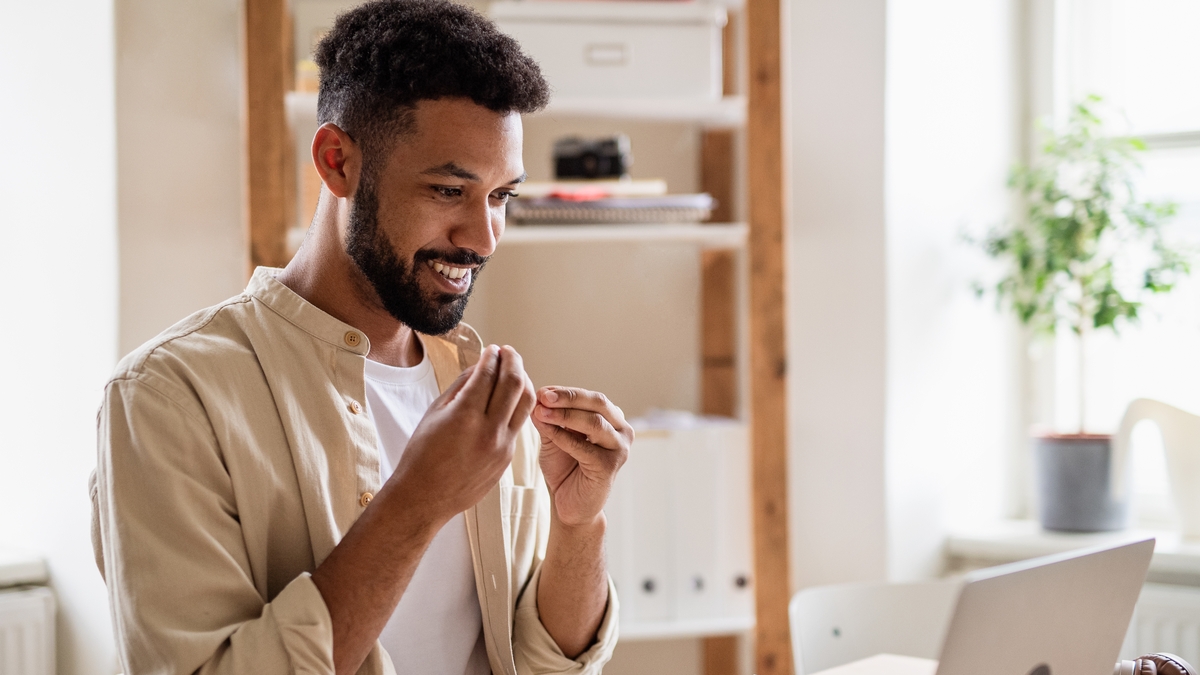 Declan Buckley - Irish Sign Language | Jennifer Zamparelli on 2FM - RTÉ 2FM