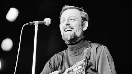 British folk singer Roger Whittaker dies aged 87