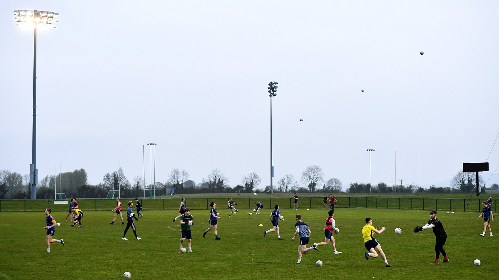 Less bulk, more skills - Sport-specific training in GAA