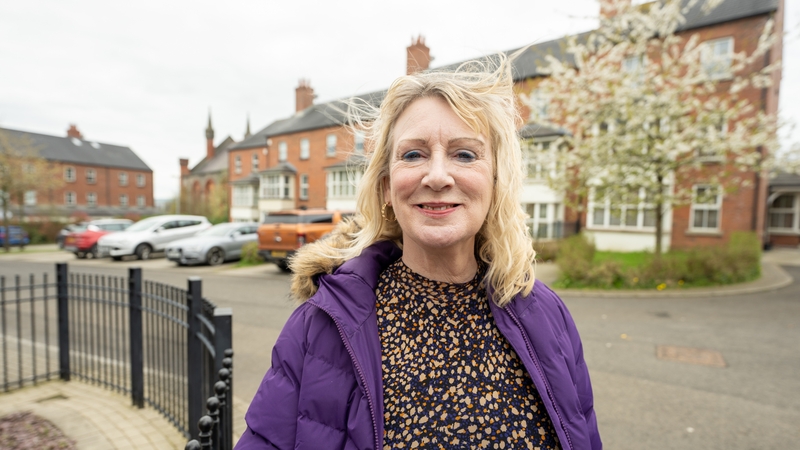 Ó Chlár go Doire Cholmcille