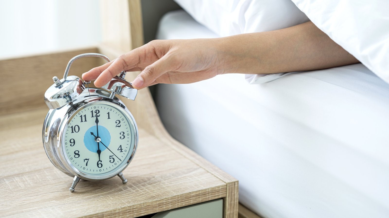 Why hitting snooze actually isn't bad for your sleep