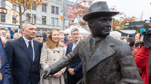 Bronze statue of Michael Collins unveiled in Cork city