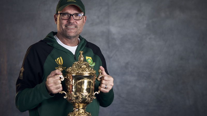 No regrets, no rush back for Nienaber, says Cullen