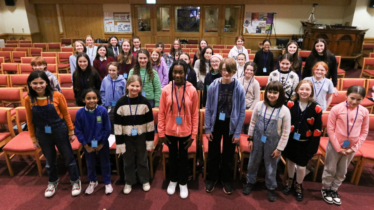 Dublin Youth Training Choir's Training Trebles | Choirs for Christmas ...