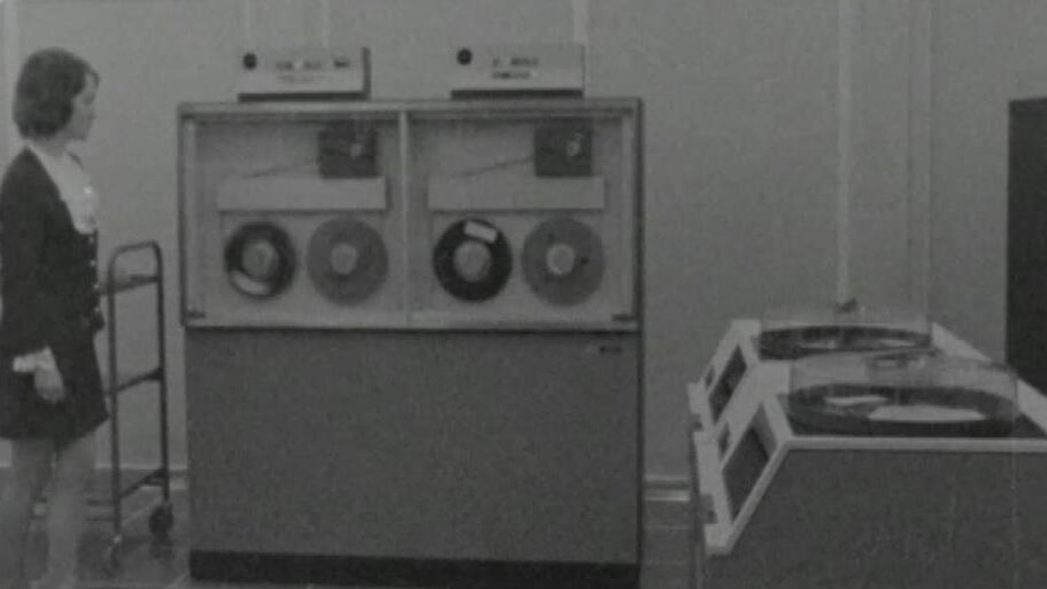 RTÉ Archives | Technology | Multiple Access Computer