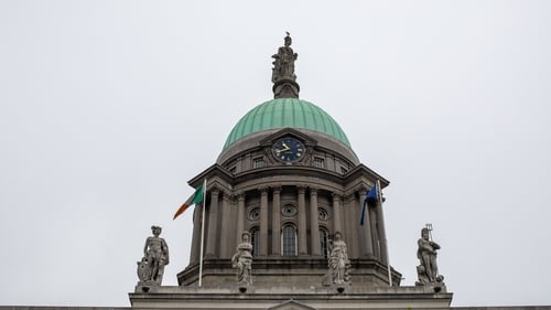 Landlord ordered to pay damages to tenants in nine days