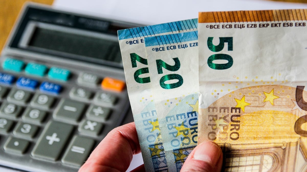 The Government’s 6 billion budget problem | Today with Claire Byrne ...