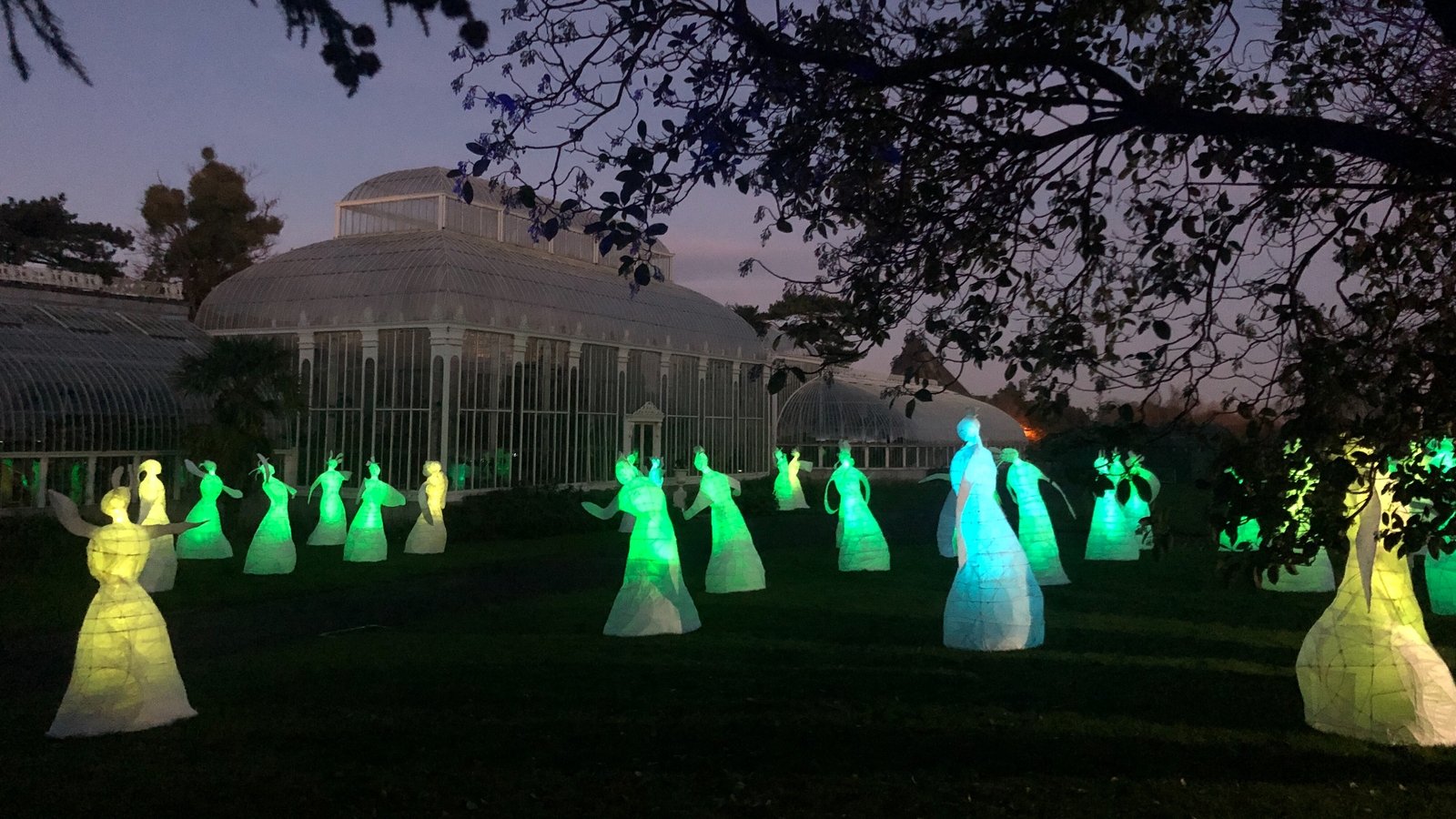 'Glow of hope' lights up mental health festival