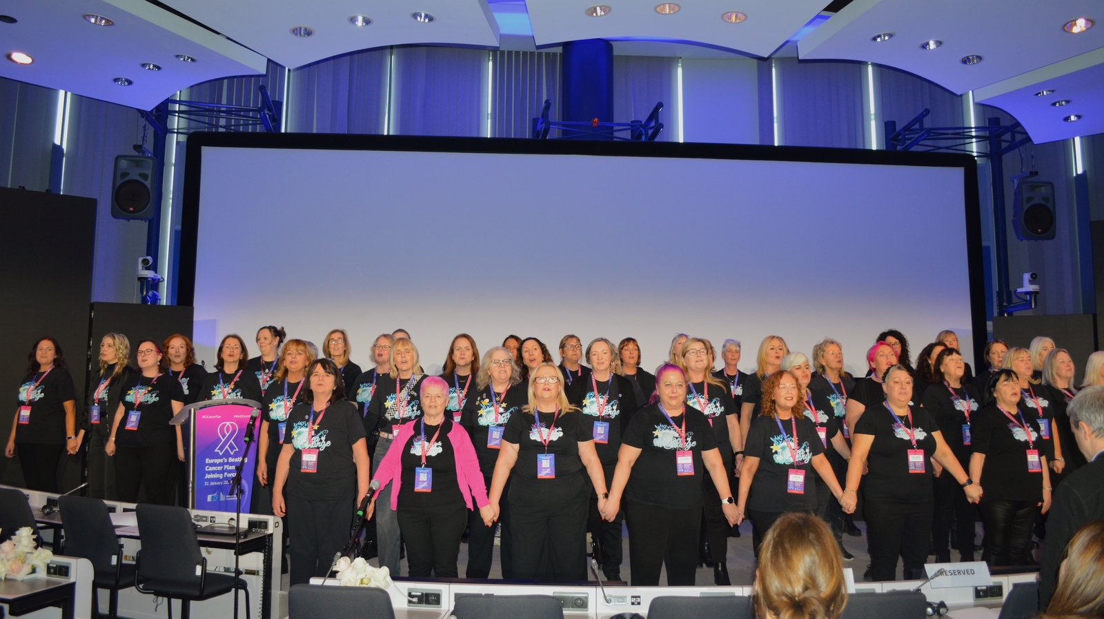 Irish choir Sea of Change performs at EU cancer event