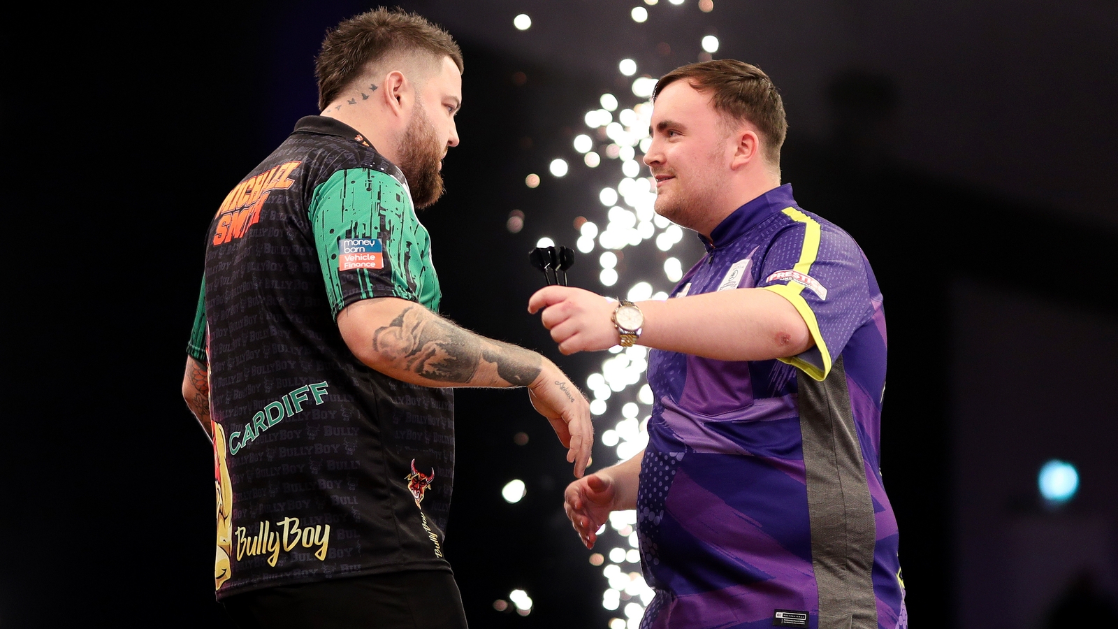 Smith happy to 'ride the wave' after Littler debut