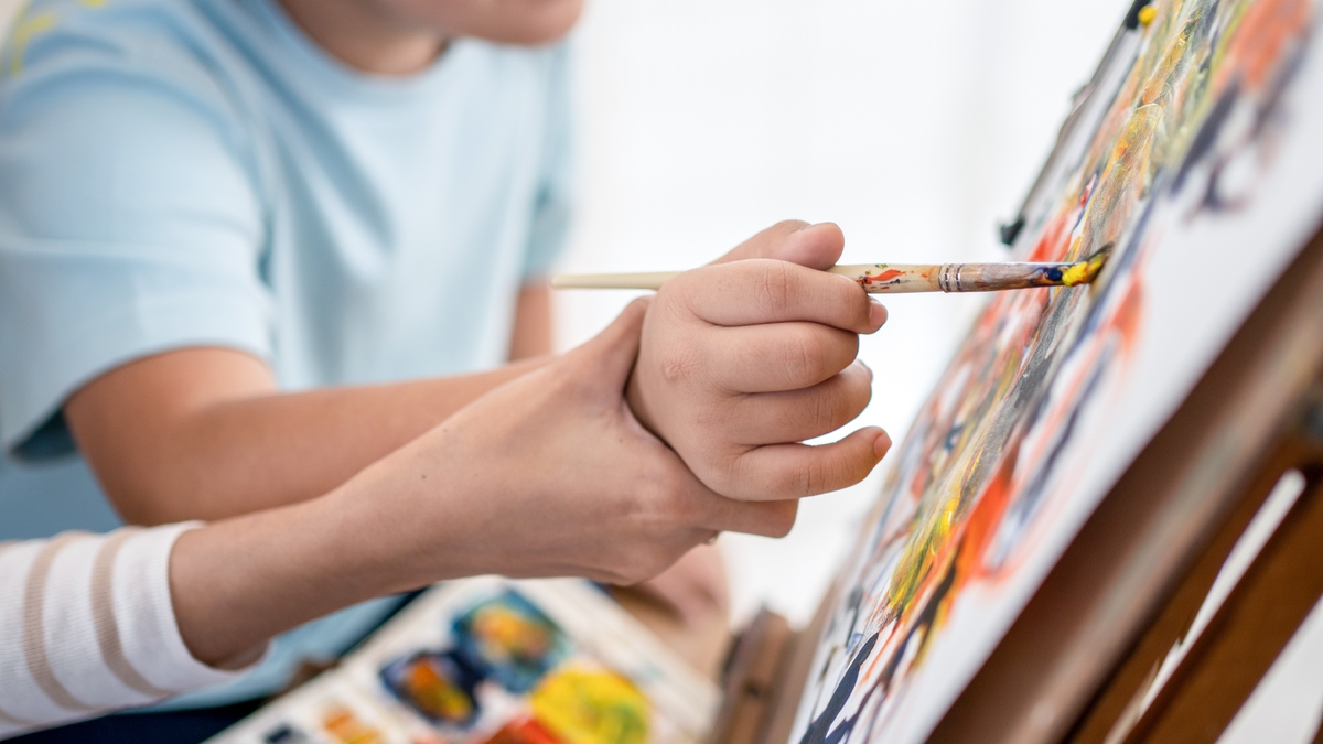 Political confusion surrounds plans to restore therapists to Munster's ...