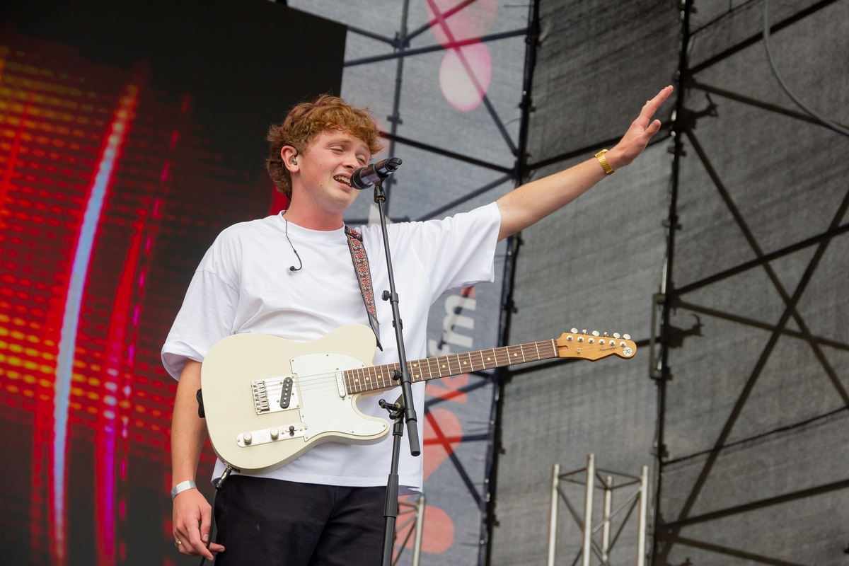 Emma Power and Roz Purcell interview musician Will Linley | Roz and ...