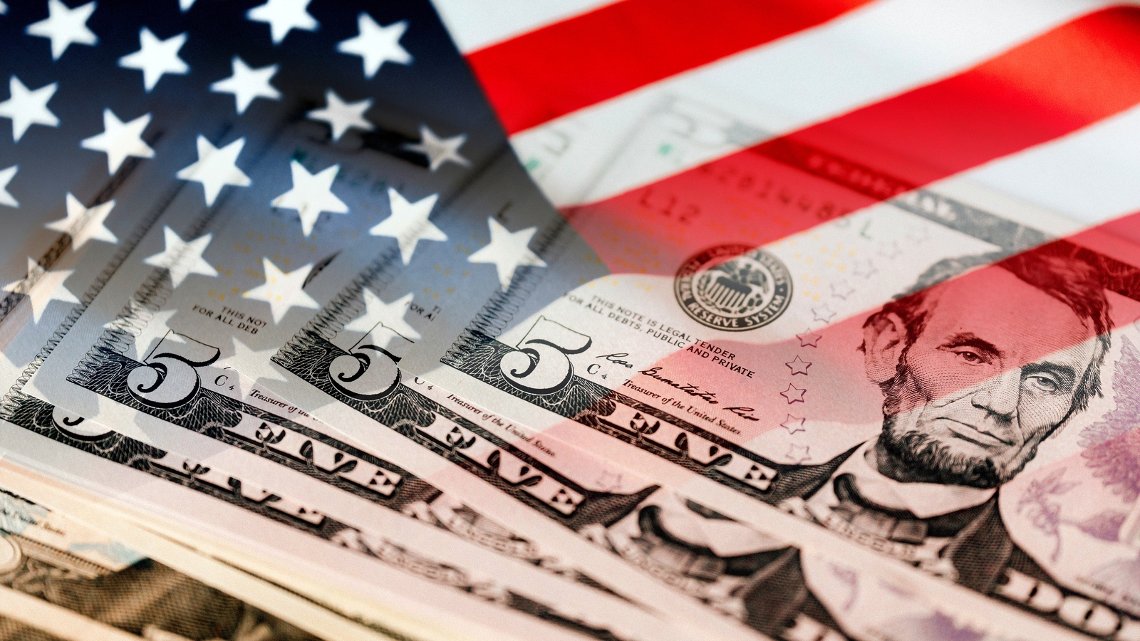 US consumer spending picks up, inflation up moderately