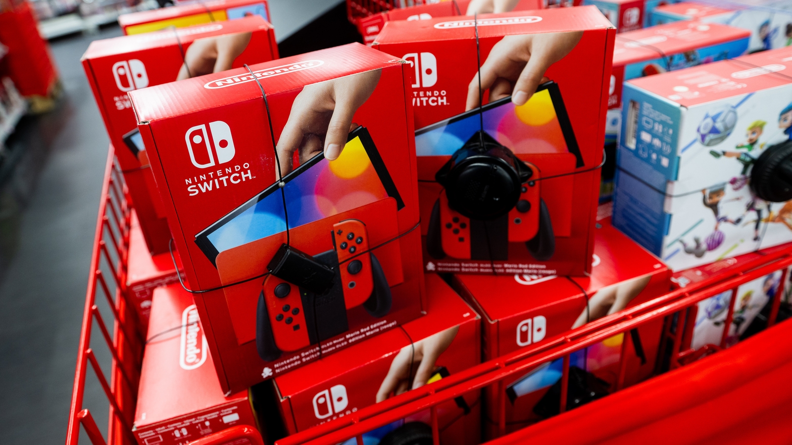 Nintendo's Switch sales halve and profit tumbles
