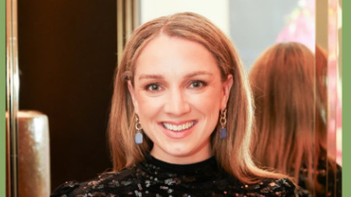 Fionnuala Flaherty - aisteoir | Bladhaire - RTÉ Raidió na Gaeltachta