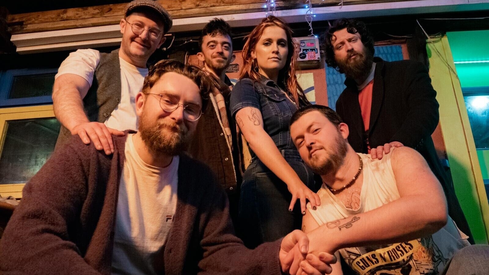 Behind the music - Siúcra