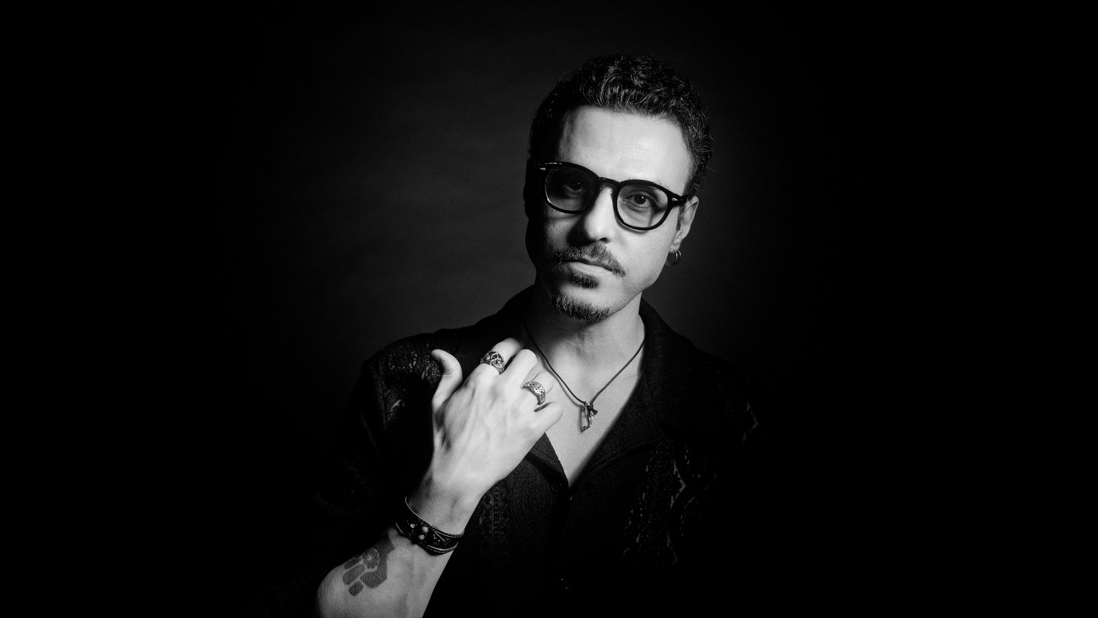 Behind the music - Sepp Osley