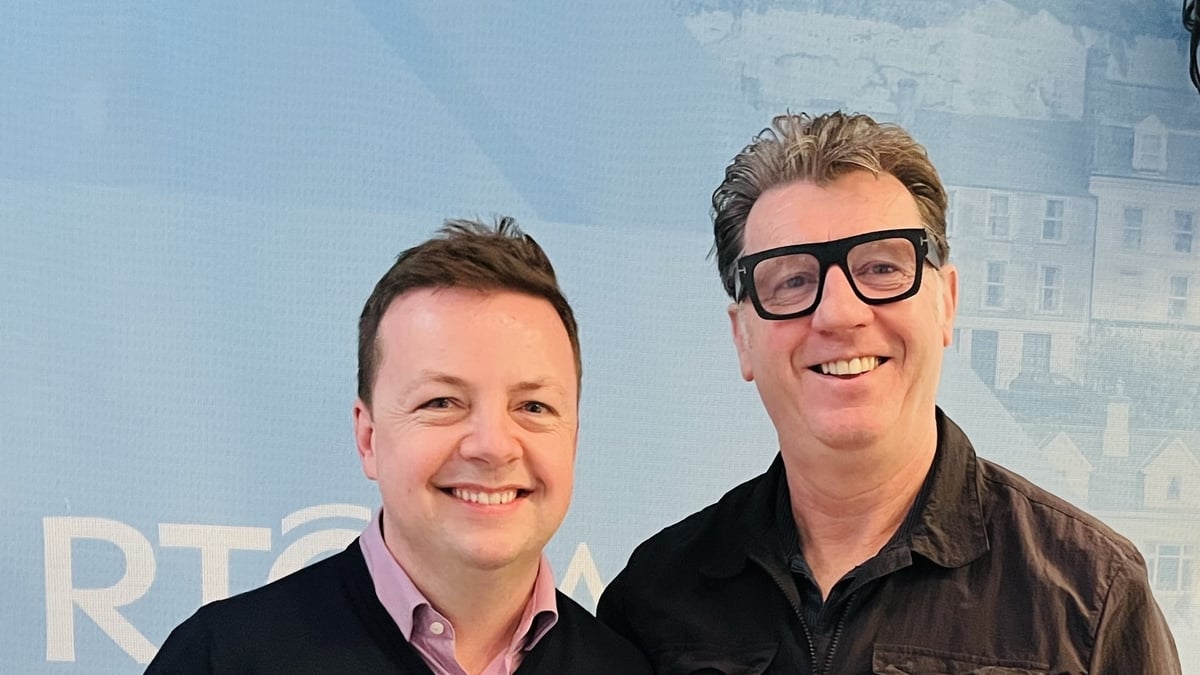 The Visiting Critic - Roddy Collins | Oliver Callan - RTÉ Radio 1