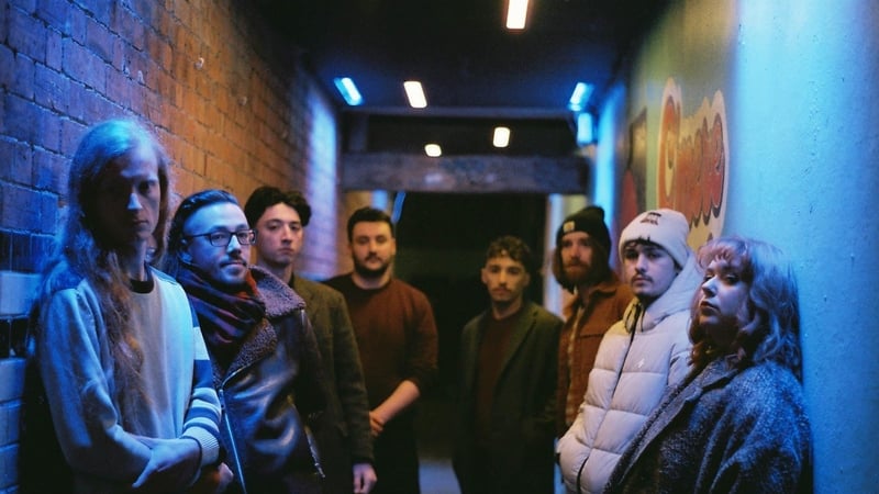 Behind the music - Lavery