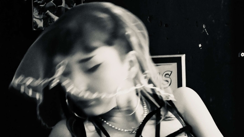 Behind the music - HANNAHBELLA